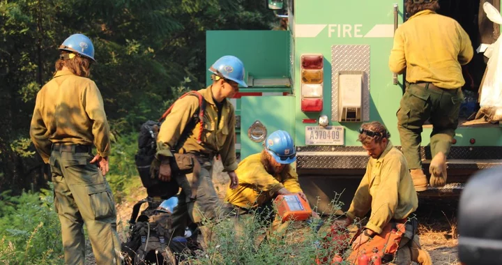 FIRE UPDATE: Six Rivers Complex Grows to 29,815 Acres with 80 Percent ...
