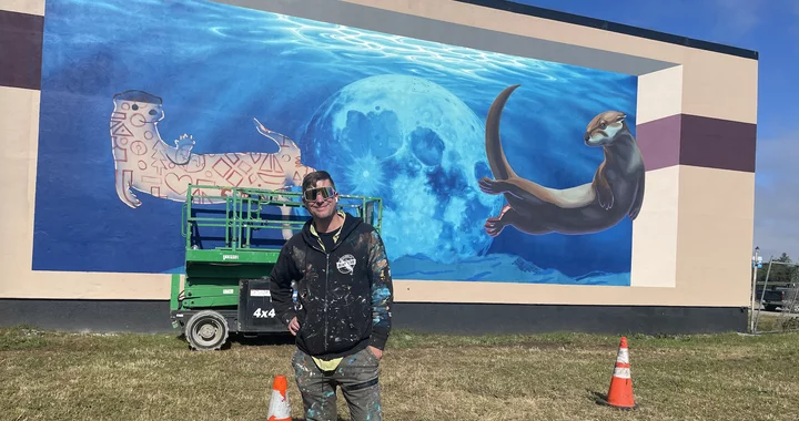 ¡Alerta de nuevo mural! ¡'Eureka is Otter Space' de Blake Reagan nada ...