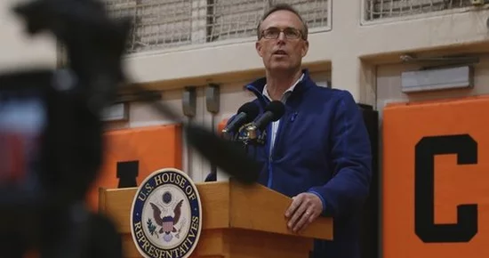 Congressman Huffman Takes Your Questions at Eureka Town Hall Meeting ...